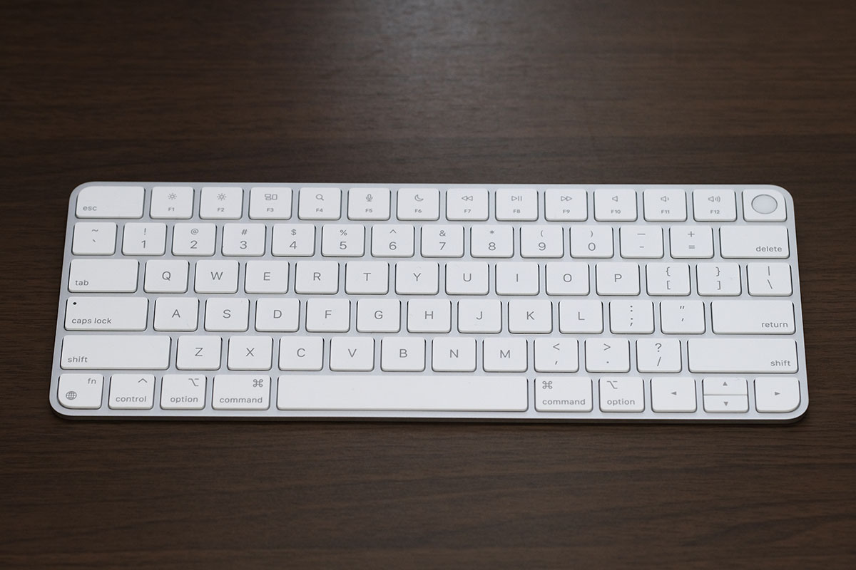 Mac Magic Keyboard レビュー！Touch ID内蔵で快適に！新旧比較も！ | シンスペース