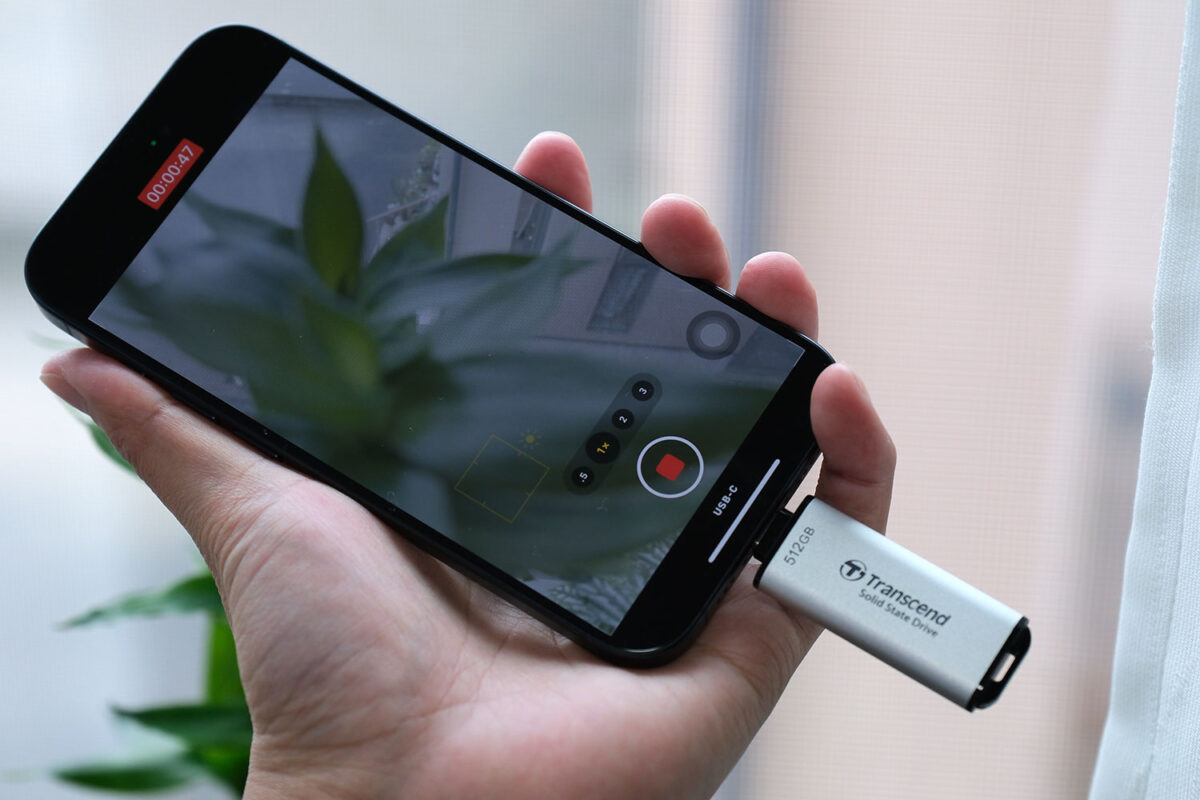Transcend ESD300 SSD レビュー：USB-Cスティック型の高速ストレージ。iPhoneの動画撮影に | シンスペース